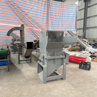 China Small Recycling Machine Plastic Shredder Grinder Crusher Tangential Feed Automation for sale