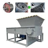 China Single Shaft Hob Shredder 600mm for Waste Rubber Sponge Wood Recycling for sale