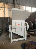 China Multi-Functional Plastic Crusher 5.5-75kw PET Bottle Crushing Machine 300-8000kg/h Output for sale
