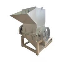 China High Speed Plastic Crusher Machine 5.5-75kw for PET Bottles Trash Can Customized for sale