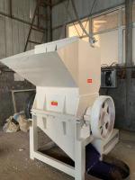 China 100% Recycling Plastic Crusher High Capacity Plastic Drum Crusher Output Size 8-16mm for sale
