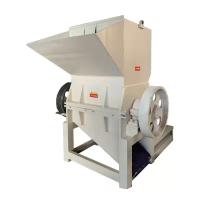 China 100% Recycling Plastic Crusher High Capacity Plastic Drum Crusher Output Size 8-16mm for sale