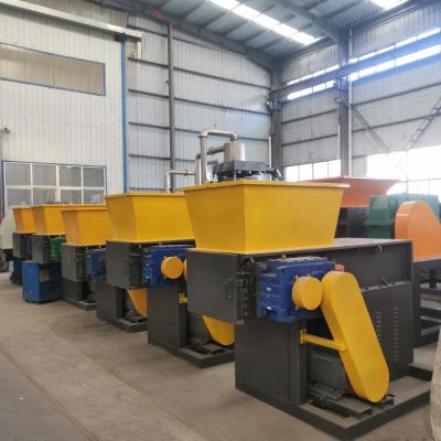 China Single Shaft Shredder 800mm Shredding Width 37kW for Wood Plastic Scrap with CE for sale
