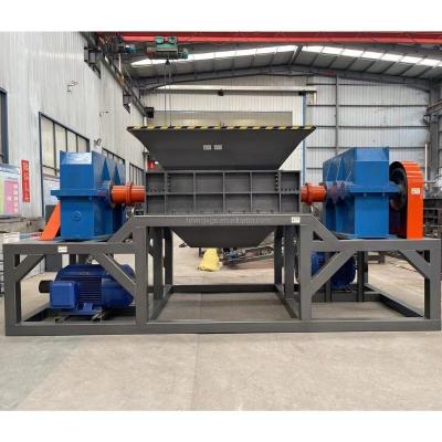 China Industrial Double Shaft Shredder for Waste Tire Plastic Metal Recycling 400-2200mm Chamber for sale