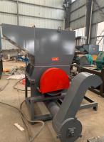 China Solid Knife Roller Plastic Crushing Machine for Sustainable Waste Pet Bottle Crusher for sale