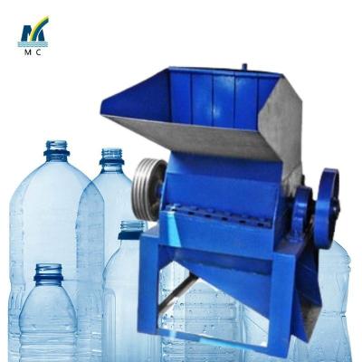 China 3000 kg Plastic Crushing Machine Tangential Feed for Straps PET Bottles 37-45 kW for sale