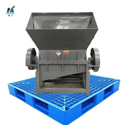 China Medium Speed Scarp Plastic Crusher Machine for Plastic Crushing at Affordable for sale