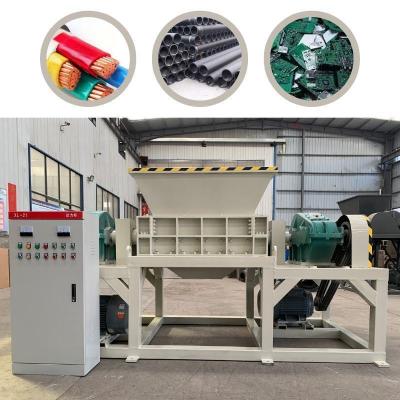 China Universal Twin Shaft Shredder 7500x3500x4400mm for Electric Cars and Blue Barrels for sale