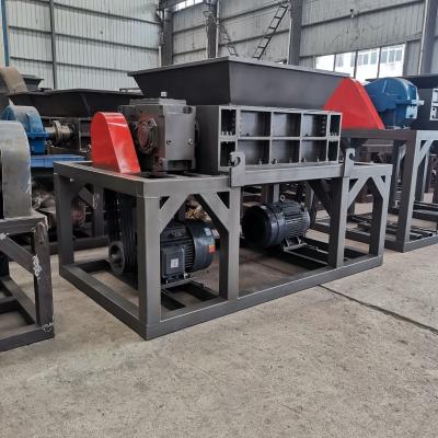 China Double Shaft Shredder 300mm Blade Diameter 30-90mm Screen for Soft Plastic Film Woven Bag for sale
