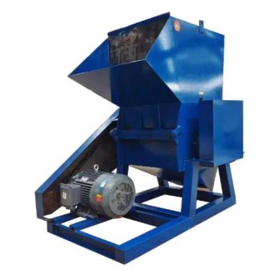 China Industrial Plastic Crusher Machine 300-5000 kg/h for PET Bottles and Waste Recycling for sale