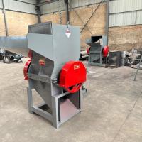 China Industrial Plastic Crusher Machine 300-5000 kg/h for PET Bottles and Waste Recycling for sale