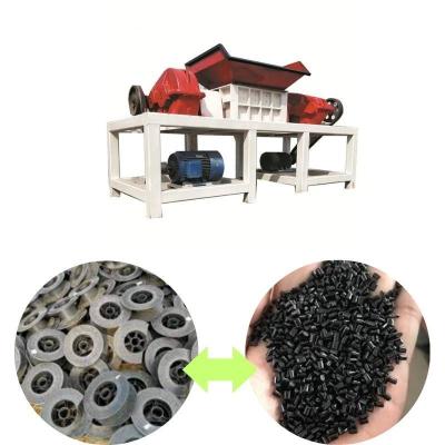 China Double Shaft Shredder for Rubber Glass Bottle Recycling 7.5-220KW 300-2200mm Chamber for sale