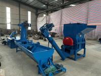 China PET Plastic Recycling Washing Line 300-2000kg/h Crushing Machine for Bottles Films for sale