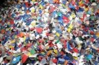 China Industrial Plastic Crusher Machine 5.5-75kw 300-8000kg/h for PET Bottles Waste Recycling for sale