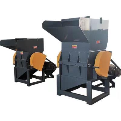 China Industrial Waste Plastic Crusher Diesel Engine Output 8-16mm 1000x700x900mm for sale