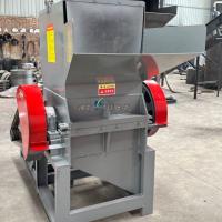 China Customization 6 Rotating Blades High Output Crusher for Plastic Bottle Blue Barrel for sale