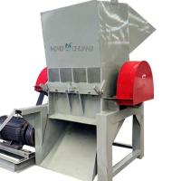 China Mixing Raw Material Rubber Blocks Crushing Machine Competitive Recycling 700 Kg Weight for sale