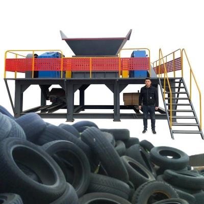 China Double Shaft Shredder 50-200mm Heavy Duty Industrial Tire Crusher 15-220kW for sale