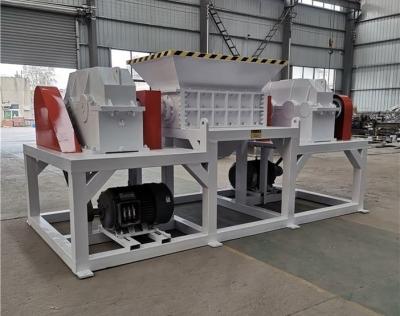 China High Capacity Two Shaft Shredder for Tire Recycling 50-200mm Output 2000kg for sale