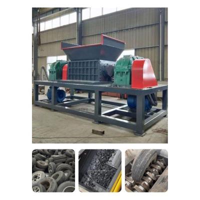 China Waste Tire Shredder Machine 50-200mm Output Double Shaft Shredder 15-220kw for sale