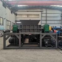 China Double Roller Shredder for Waste Shoe Material and Old Metal Recycling 300mm Blade Diameter for sale