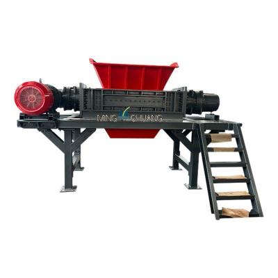 China Initial Payment Double Shaft Mobile Plastic Shredder with SKD-11 Blades Material for sale