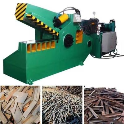 China Hydraulic Crocodile Shearing Scissors 200T 800mm Scrap Metal Cutter for Recycling for sale
