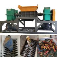 China Twin Shaft Shredder for Blue Barrels Rubber Tires 22-110kw 1-20t/h for sale