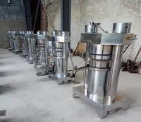 China Cold Press Hydraulic Oil Extraction Machine 520kg 1.1kw for Olive Seed Sesame for sale