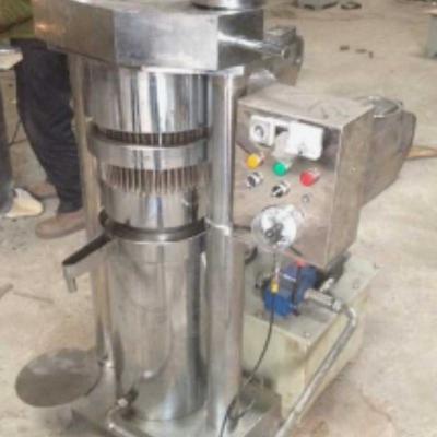 China Commercial Hydraulic Oil Press Machine 220V 750x800x1200mm Soybean Oil Extractor for sale