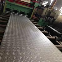 China Embossed Stainless Steel Checkered Plate 4 X 8 Feet SUS304 SUS201 SUS202 For Roof for sale