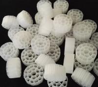 China Plastic Koi Filter Media 25*10mm For Ammonia Nitrogen Removing for sale