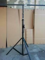 China 3M / 4M / 4.5M Heavy Duty Tripod Light Stand Hand Crank Par Light Stand With T Bar for sale
