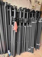 China 3M / 4M / 4.5M Heavy Duty Tripod Light Stand Hand Crank Par Light Stand With T Bar for sale