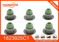 China 1823925C1 1823925 Valve Stem Seal For DT 466 / 360 /570 for sale