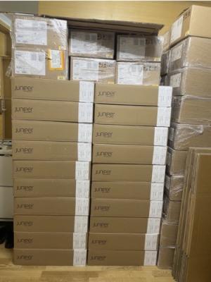 China 10/100/1000Mbps Juniper QFX5120-48Y-AFO2 Services Gateway Full-Duplex Half-Duplex for sale