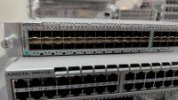 China DCS-7060SX2-48YC6 Arista 7060X2 48X25GBE SFP28/6X100GBE QSFP28 SWITCH for sale