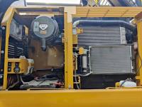 China Caterpillar 320D2 Used Excavator With Original Color Mechanical Transmission for sale