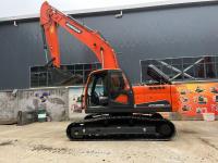 China 22 Ton Used Doosan Crawler Excavator In Original Color for sale