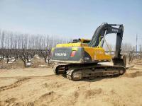 China Heavy Used Machinery Excavator , 29 Ton EC290BLC Volvo Excavator Moving By Chain for sale