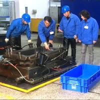 China Plastic Injection Molding Mould For Plastic Crate Production Line Injection Mould for sale