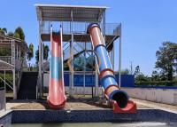 China Straight Feature Fiberglass Pool Slide Anti Aging With Hot Dipped Galvanized Steel for sale