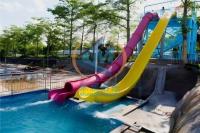 China Commercial Outdoor Water Pool Slide Fiberglass Fun Pool Slides for sale