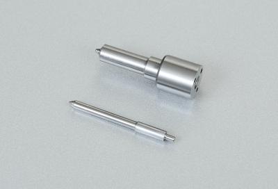 China Diesel Engine Zexel Injector Nozzles For Mitsubishi S6kt Compact Structure for sale