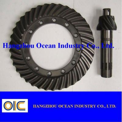 China Crown Wheel Pinion Steel Carburized Spiral Bevel Gear with Low Noise 4.11 Ratio for sale