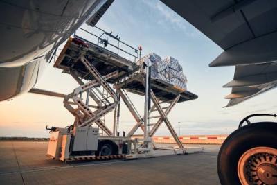 China Secure Air Freight Shipping Agent for Logistics Services from to Spain Madrid Barcelona Valencia Palma Zaragoza Seville for sale