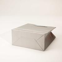 China Custom Logo Packaging Gift Carry Boutique Shopping Cardboard Paper Bags for sale