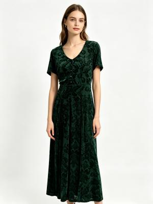 China Luxury Dark Green Velvet Midi Dress with V-Neck High-Waist and Embossed Damask Pattern for sale