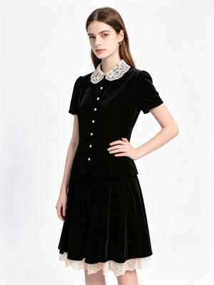 China Black velvet two-piece set with lace collar and hem in retro style for sale