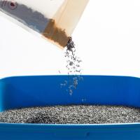 China Activated Carbon Odor Control Tofu Cat Litter Ultra Deodorization and OEM/ODM Service for sale